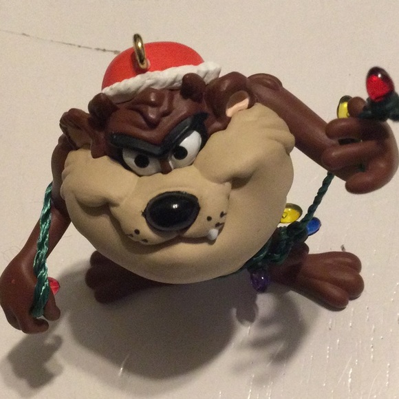 Hallmark | Holiday | Looney Toons Tasmanian Devil Ornament | Poshmark
